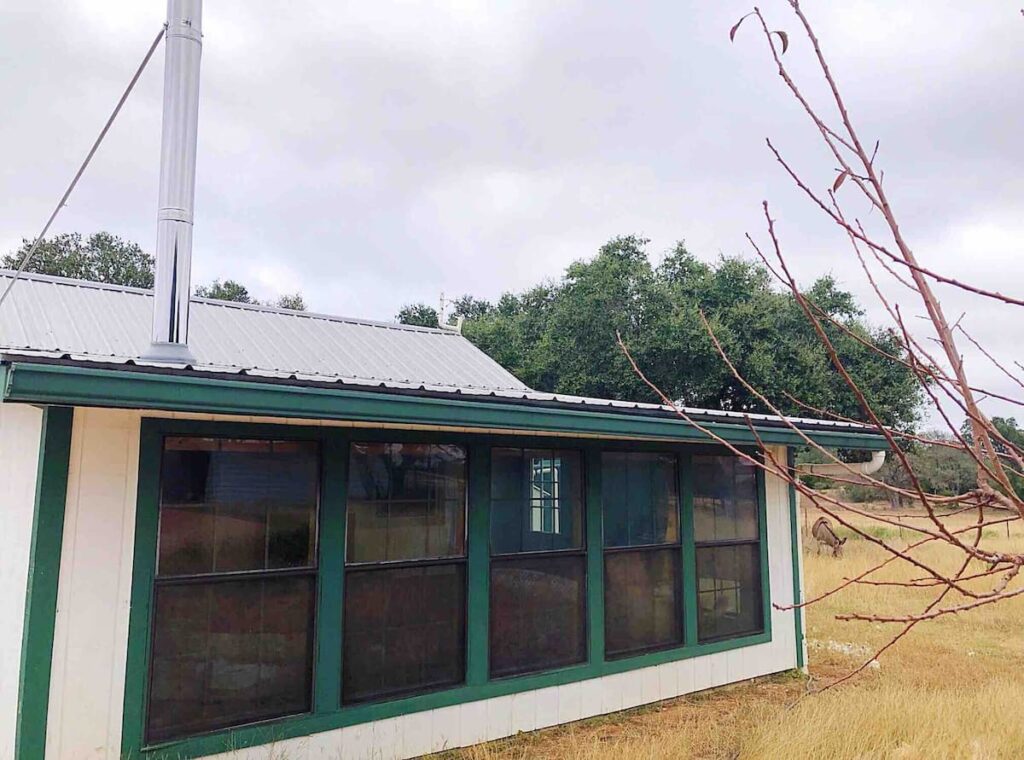 The Cabin - Mother Luck Ranch